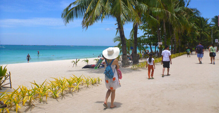 10 Reasons To Make Boracay Island Your Next Vacation Destination